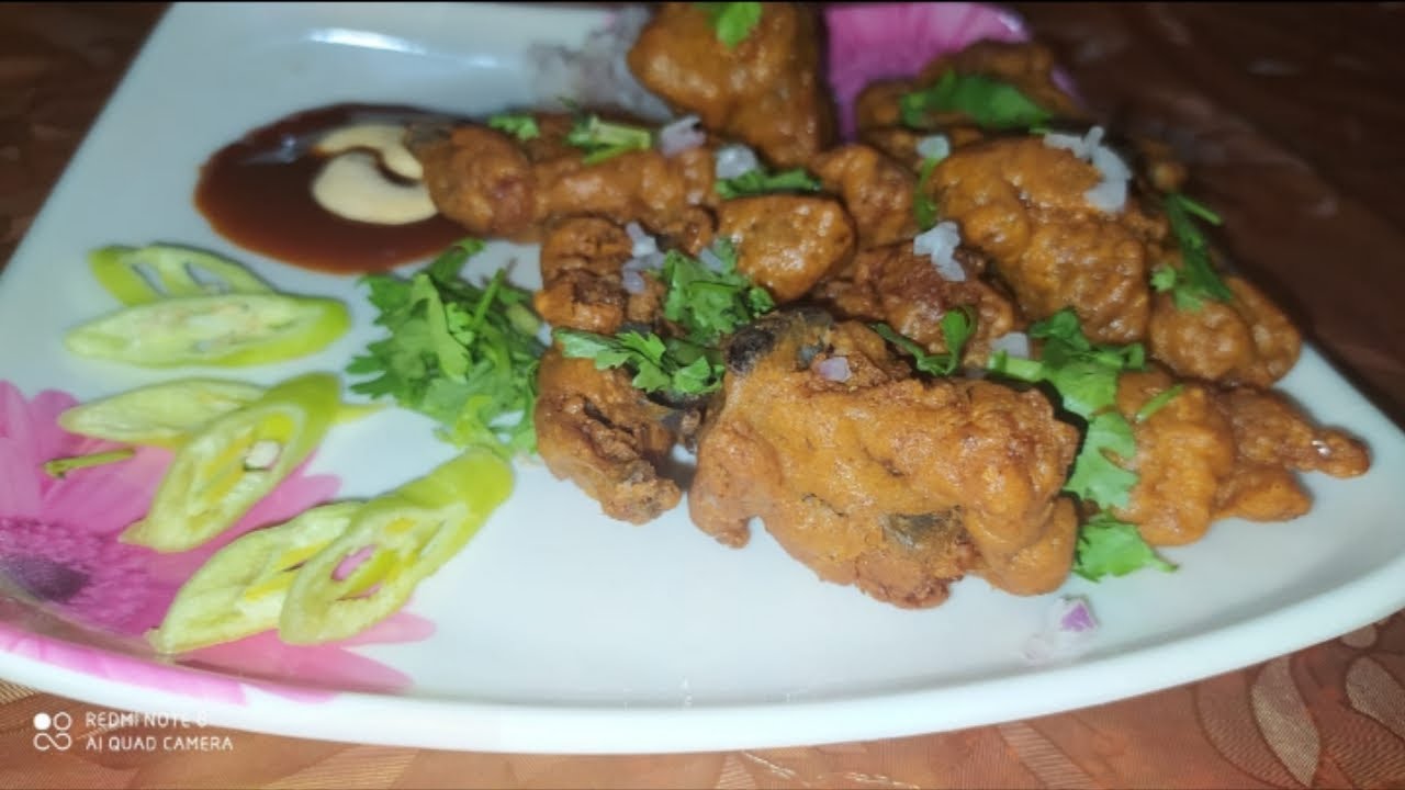 Easy and crispy chicken pakodi//home made tasty chicken pakodi/yummy ...