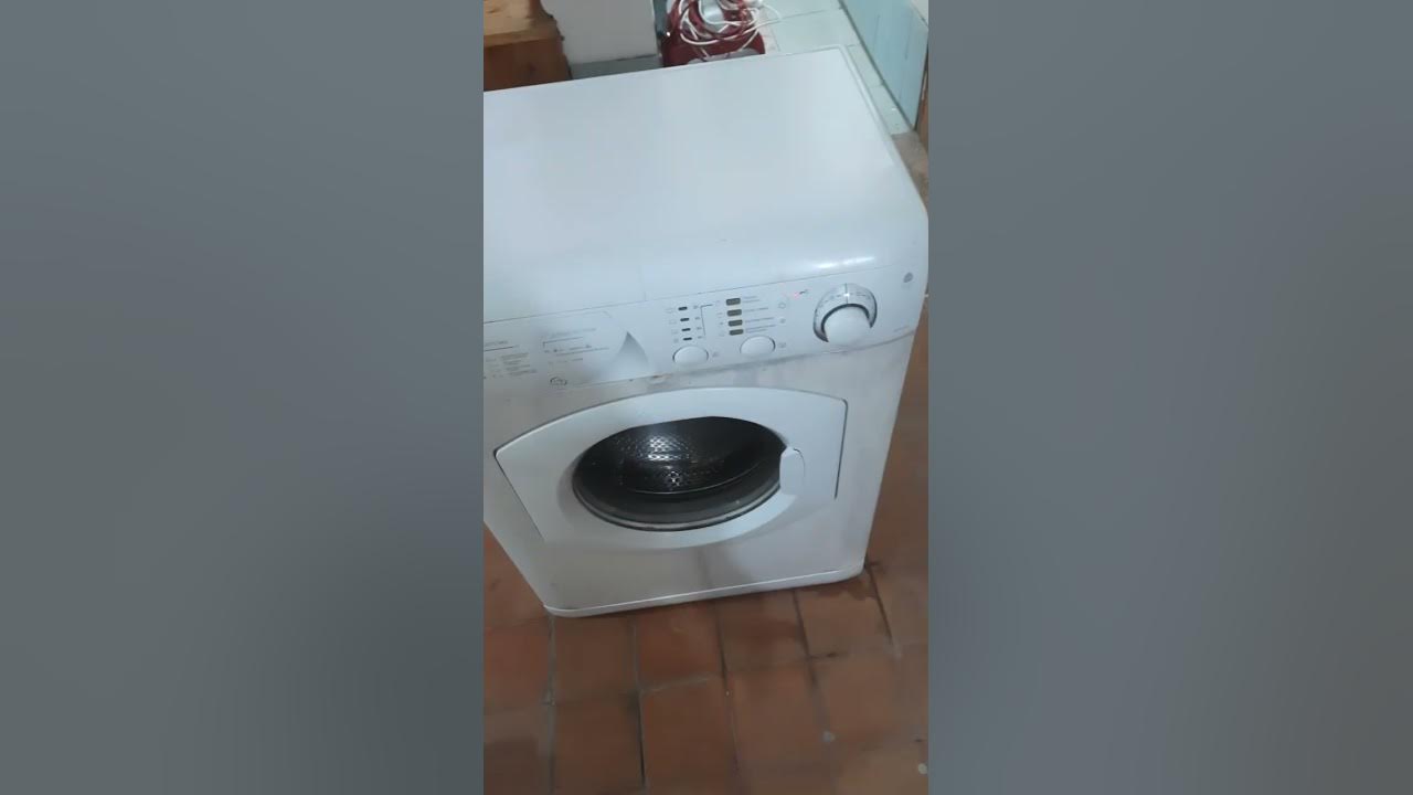 Стиральная машина Ariston AVSL 80 R 4,5 kg 800 rpm 60x85x40 - YouTube