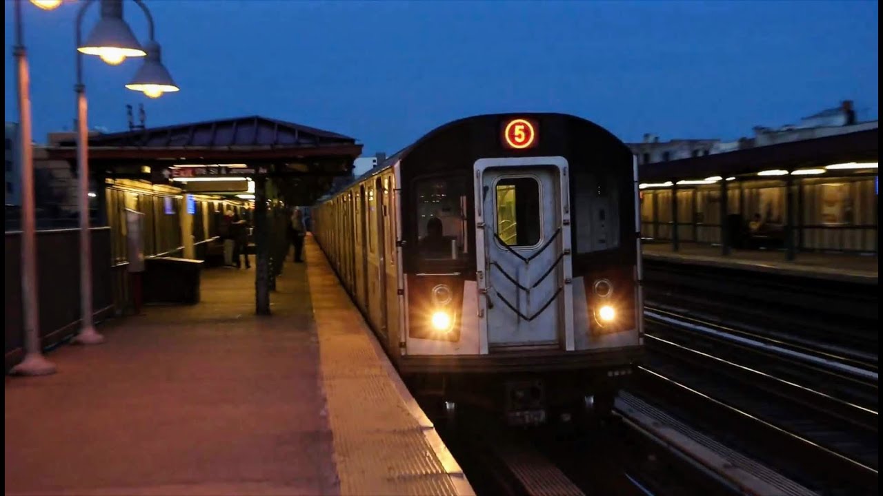 R142 / R142A (5) Trains at 176th Street - YouTube