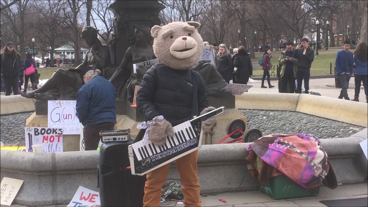 Keytar Bear Sightings, 3-25-18 - YouTube