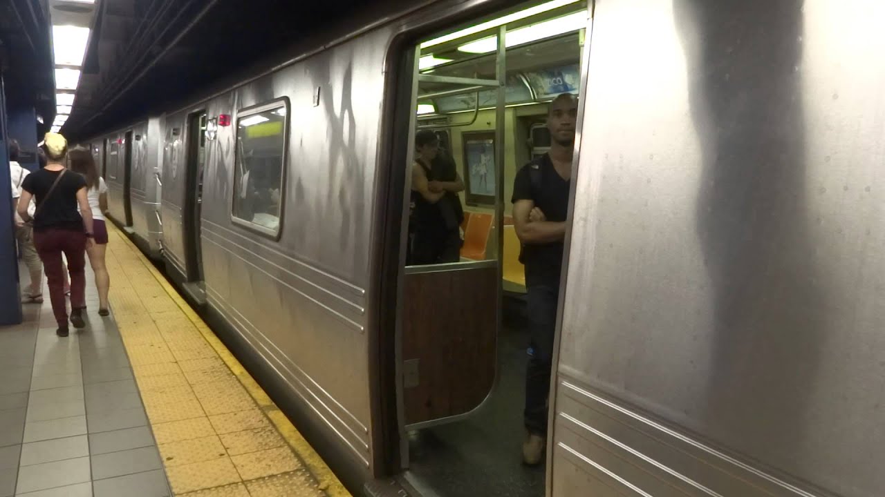 New York Subway A Line train arriving & departing 42nd Street - YouTube
