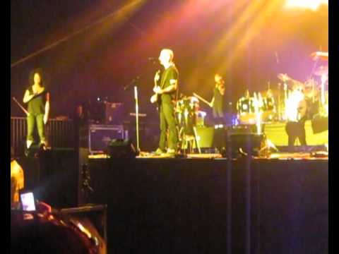 MOBY Live - Its Raining Again- 26.5.2011 - Ljubljana - Slovenia - MARS ...