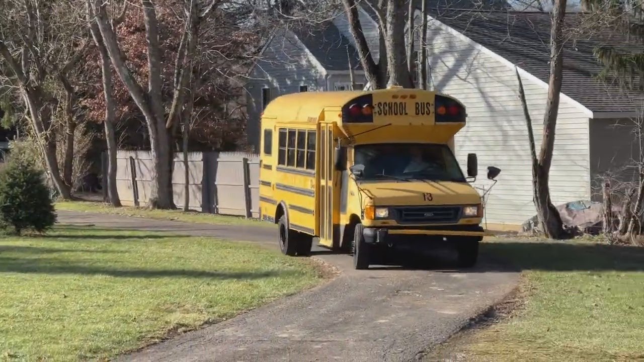 Alex Buys a Bus #specialbus #bus #dieselpower #bus13 - YouTube