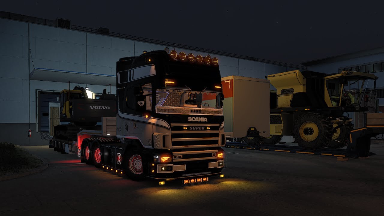Half way there ! Night time driving and small talk | Scania 164 L V8 ...