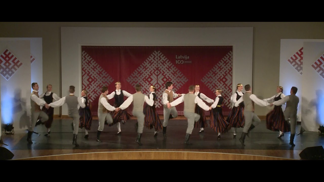 Tautu deju koncerts "Lai rīb tautu istabiņa" - YouTube