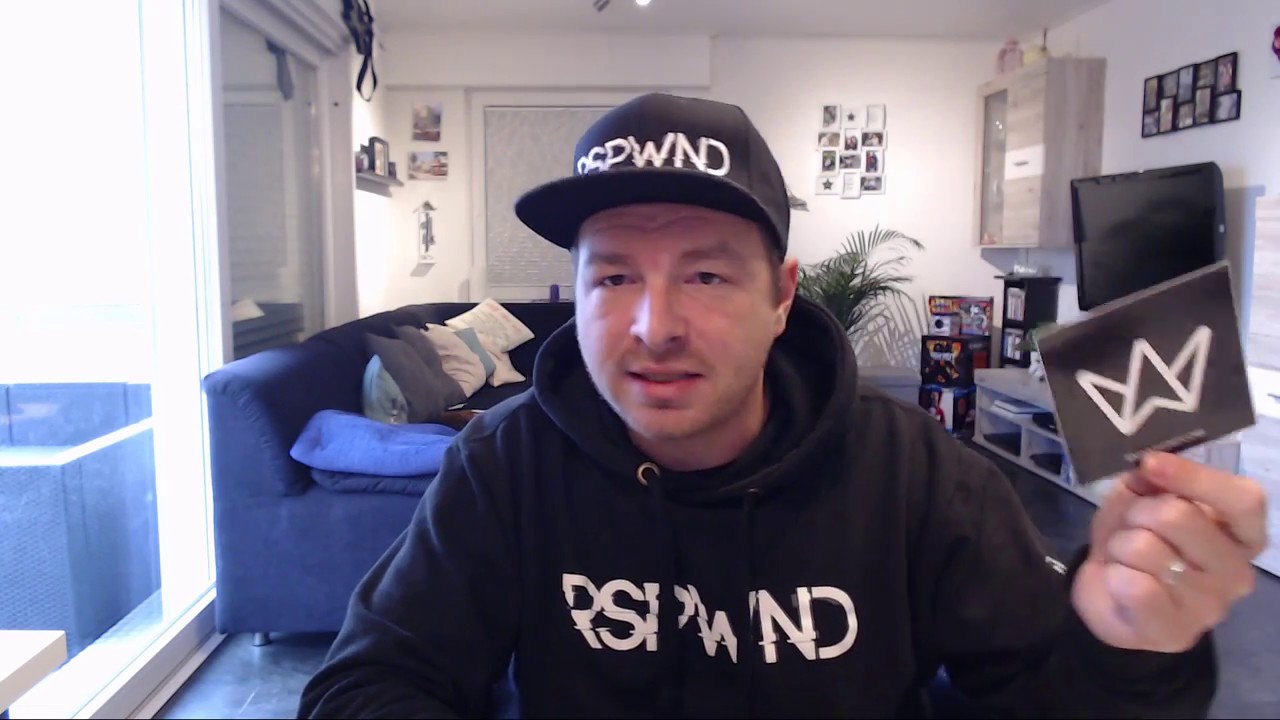 PS4 Controller Smartgrip - YouTube