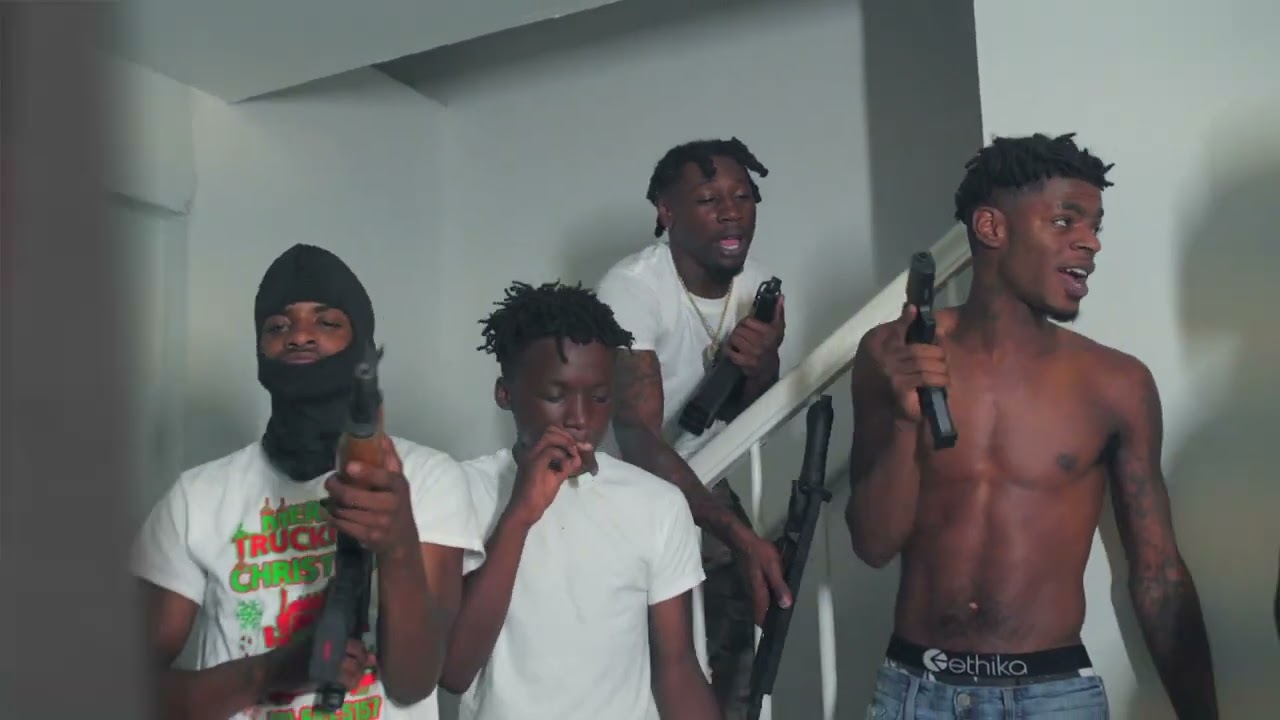 TTG KC - Mask Off ( Official Video ) - YouTube