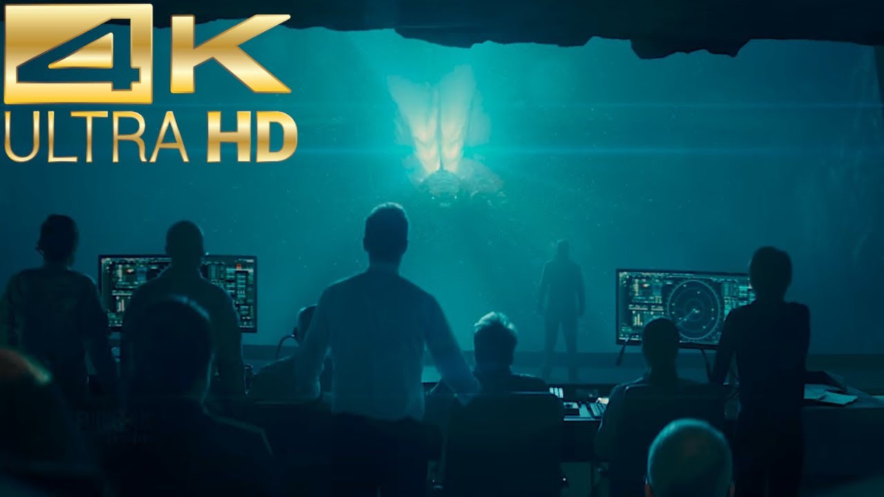 Godzilla: King of the Monsters (2019)-Godzilla Intimidation Display ...