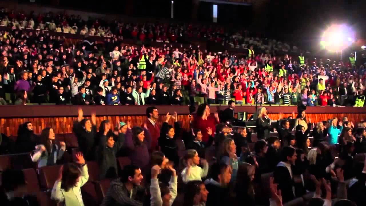 The Discovery of Brazil: an opera for the children - YouTube