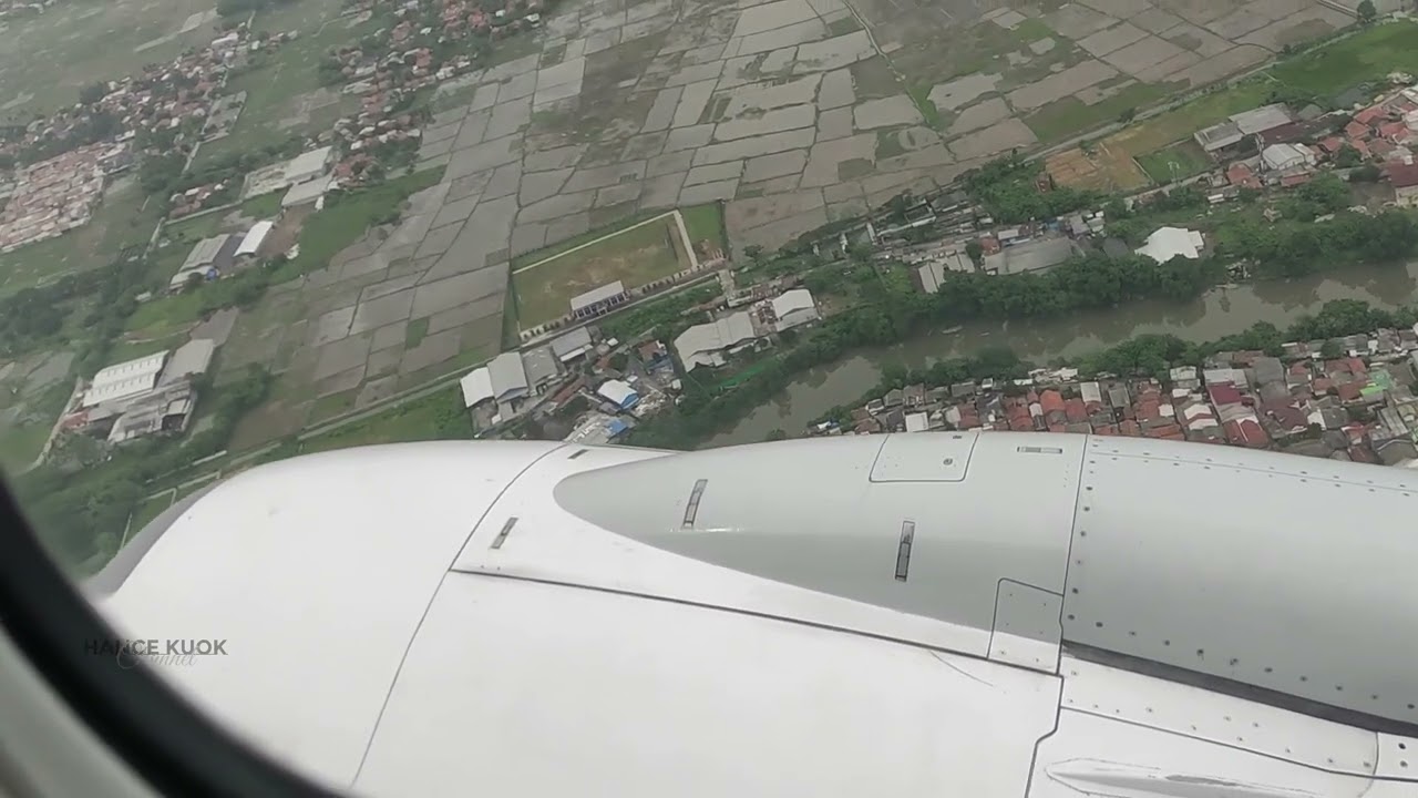 Boeng 737-800 Window Seat View - YouTube