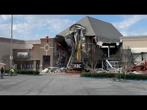 Huntsville's Hollywood 18 movie theater demolished
