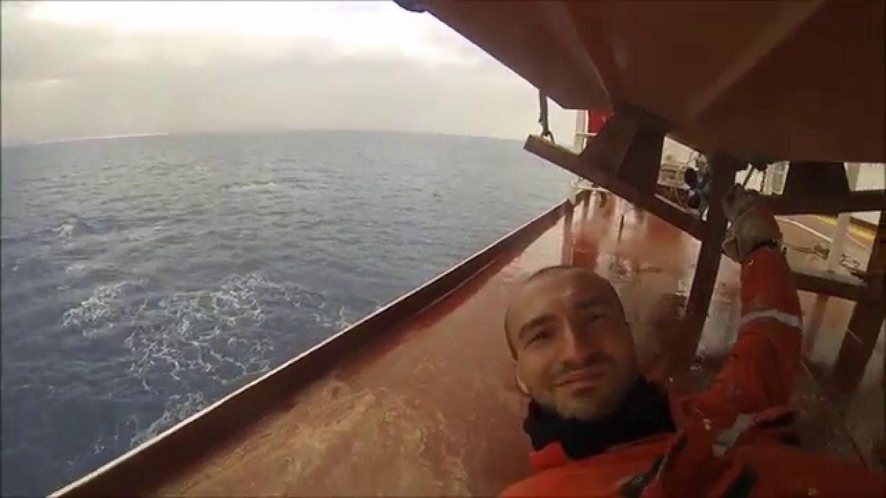 Rescue Boat Maintenance - Drain Plug - YouTube