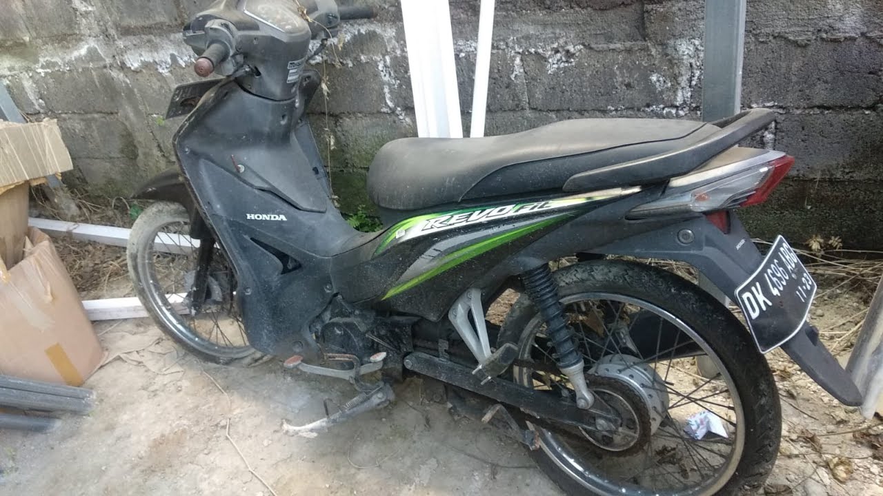 Restorasi Honda Revo Fit 2013 (Part 1) - YouTube
