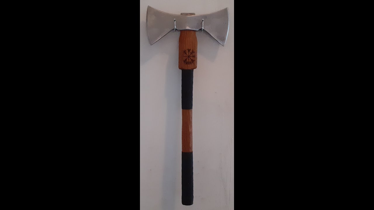 How to turn 2 cheap axes into 1 expensive double axe - YouTube