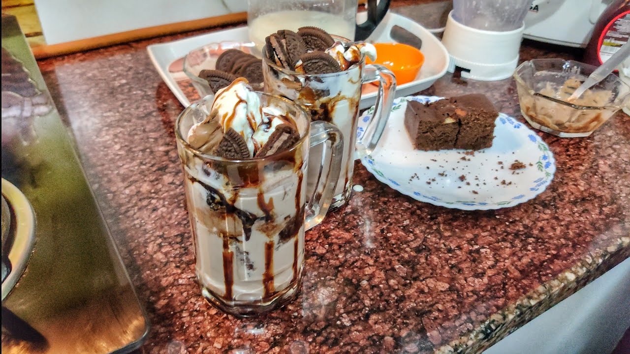 Chocolate Brownie Oreo Shake | Instant recipes - YouTube