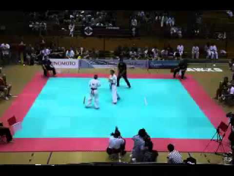 Elena Vorobyeva vs Vivien Halanz