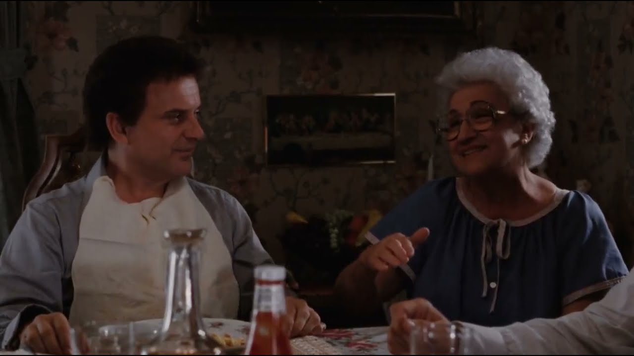 🚩 CATHERINE SCORSESE - GOODFELLAS - YouTube