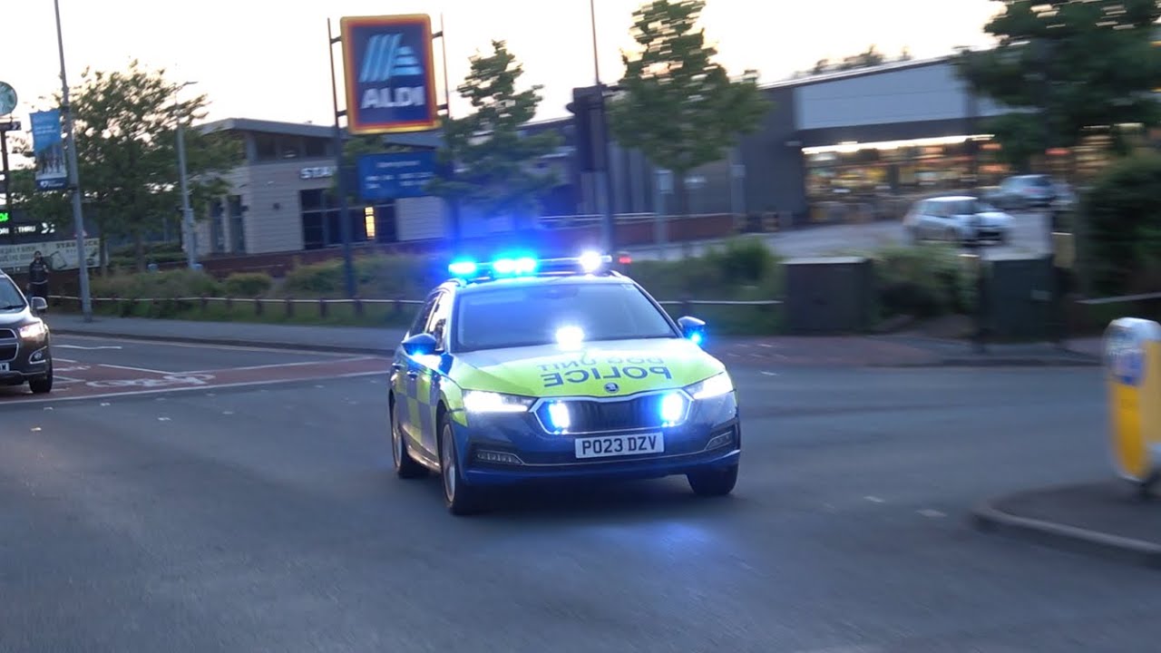 Dog support unit responding- Lancashire police - YouTube