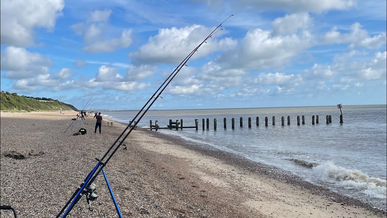 Suffolk Beach Fishing, Corton, Can I end the blanking - YouTube
