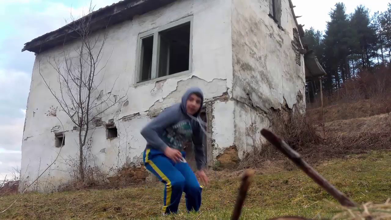 Provala kuce -Kratak Film- - YouTube