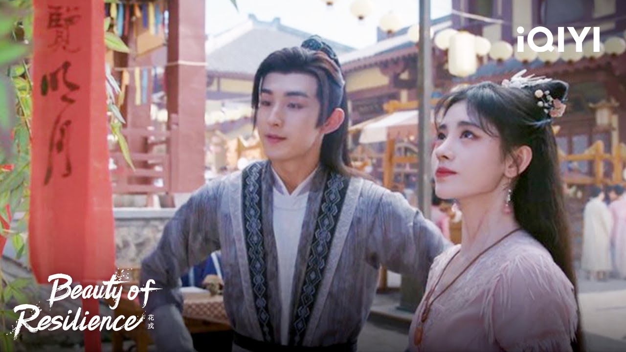 Yan Yue and Wei Zhi hang votive notes on the tree | Beauty of ...