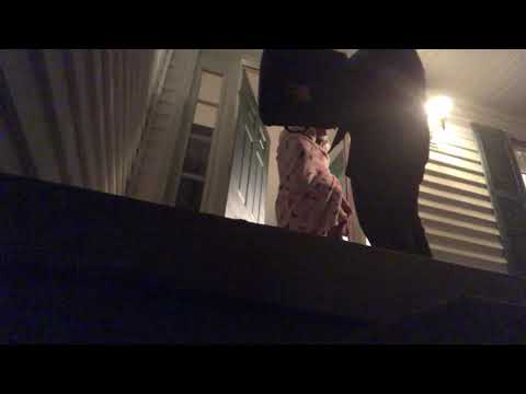 OLD MAN P*SSING OFF PIZZA DELIVER PRANK *GONE WRONG*