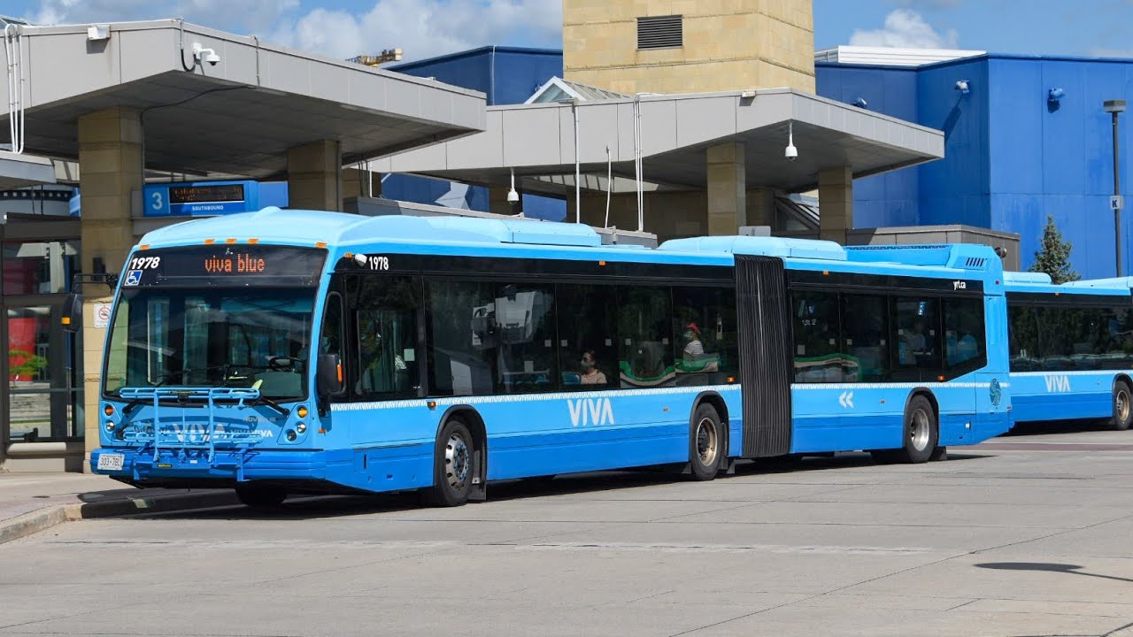VIVA Bus 18 - YouTube