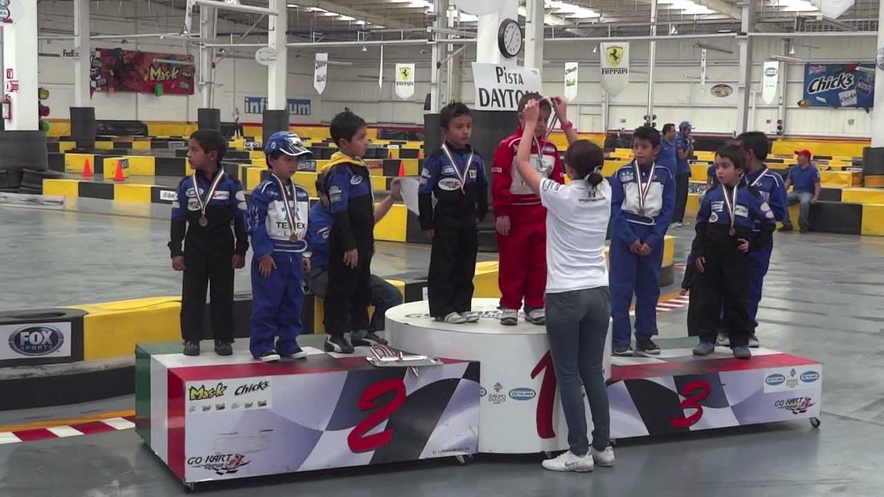 2a Carrera de Ian en Go Kart Mania Kartitos - YouTube