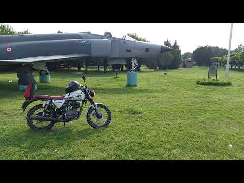 F4 Savaş uçağı cafe racer buluşması (Hayat Ambiance)
