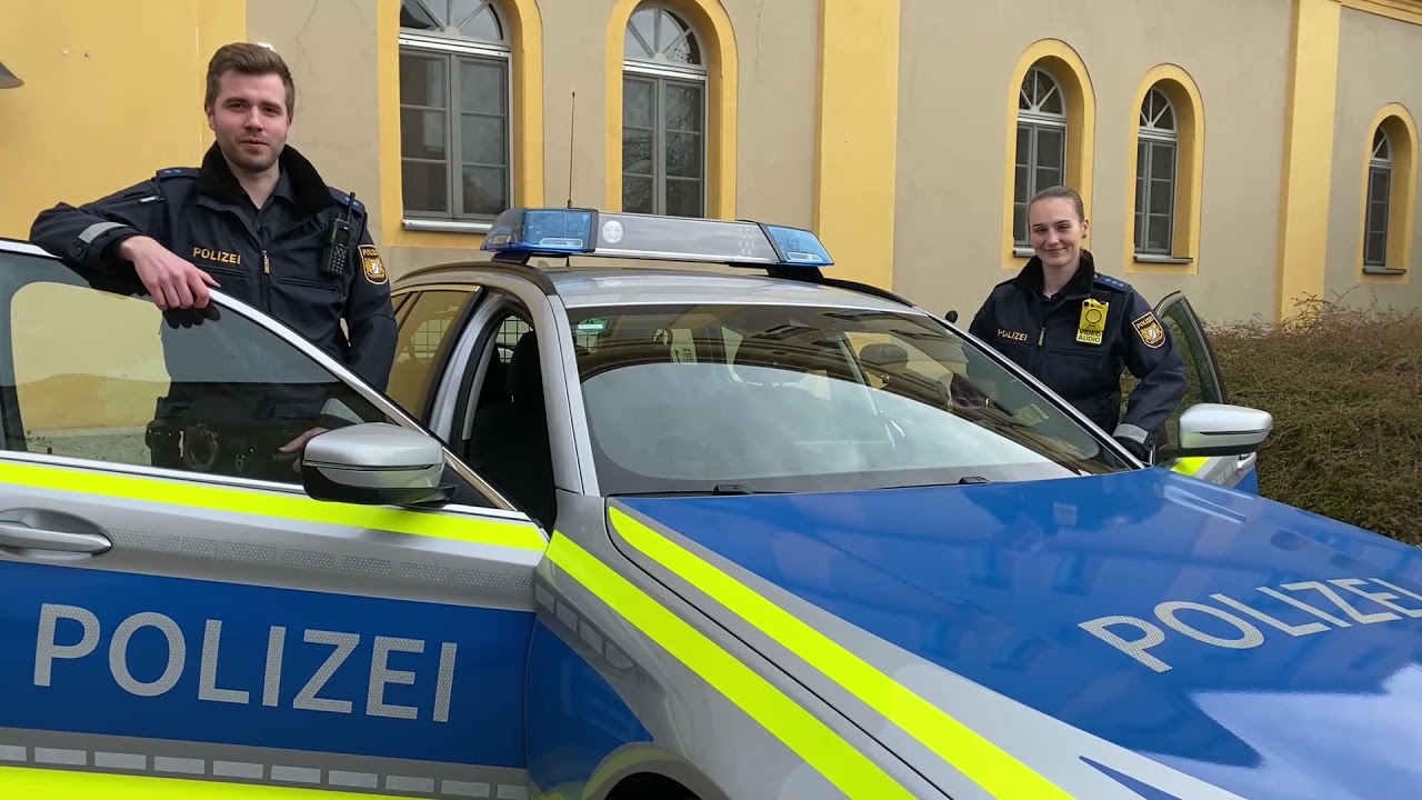 Streifendienst – 75 Jahre Bayerische Polizei - Bayern - YouTube