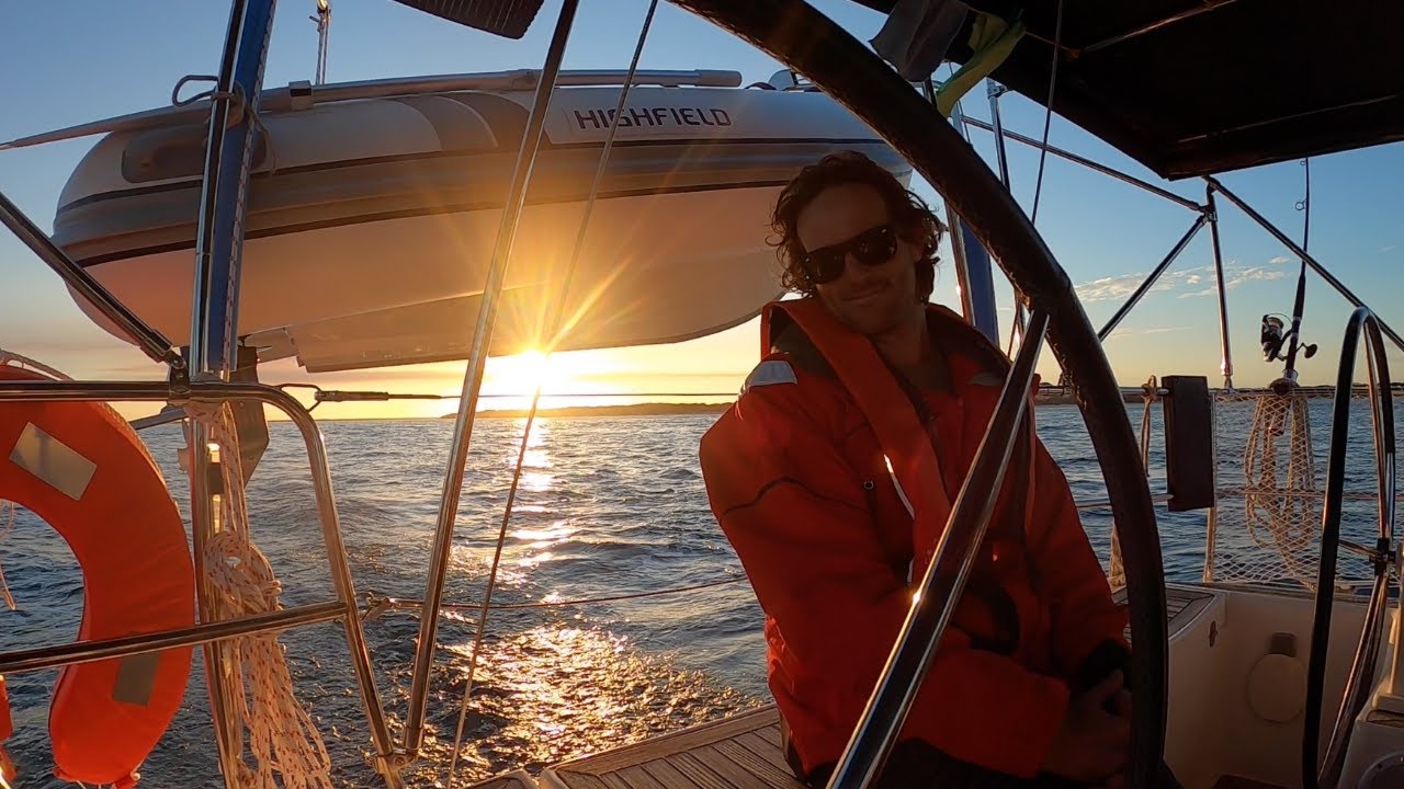 Crossing the Wide Bay Bar. Ep 3 - YouTube