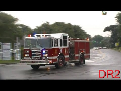 Bloomfield Fire Department Engine 4 And Car 30 Responding 7-14-14 - YouTube