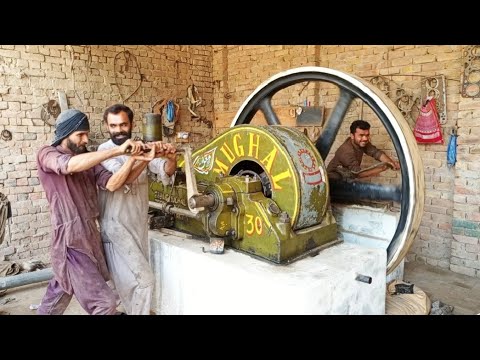 Beautiful starting up the 30 hp Ruston Hornsby diesel engine old ...