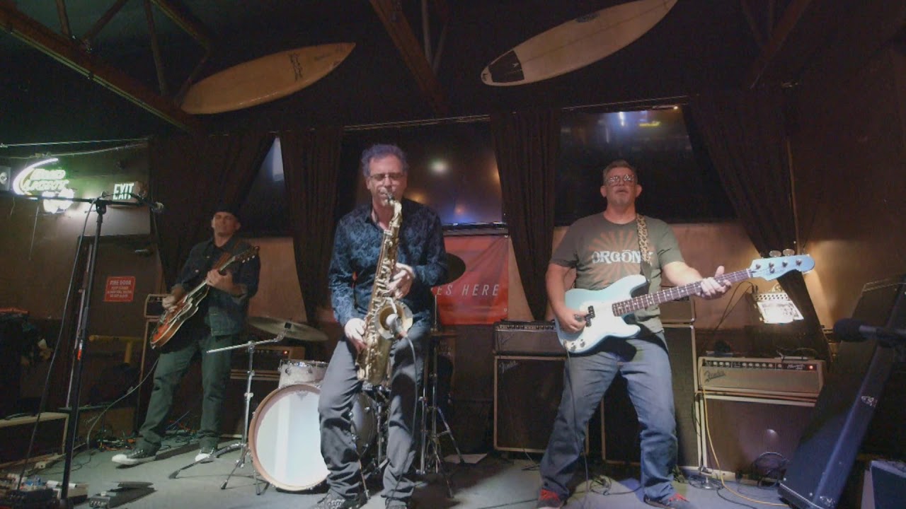 The Zip Guns "Inspector" Winter Surf Fest 2018 - YouTube Music