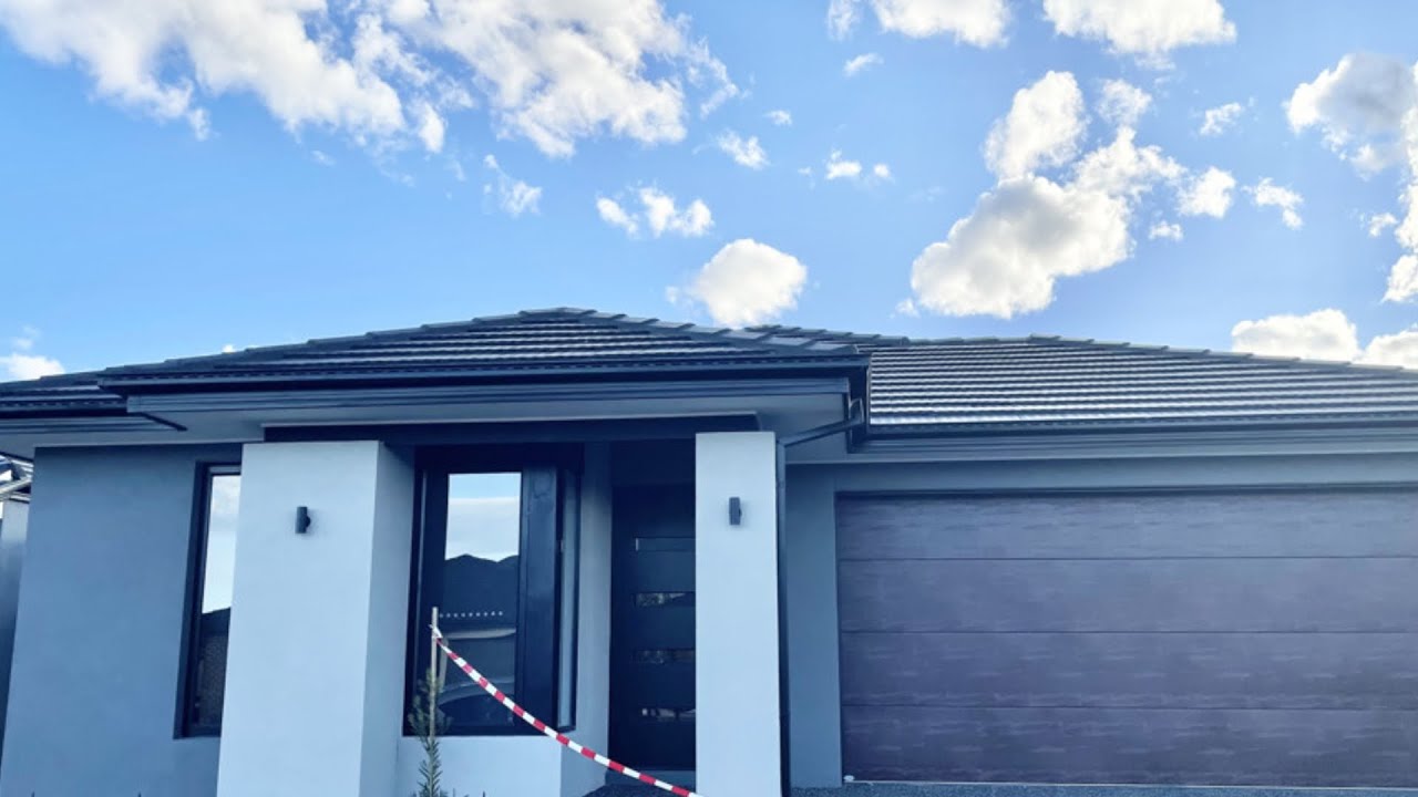 38 Basin Street, FRASER RISE, Victoria - YouTube