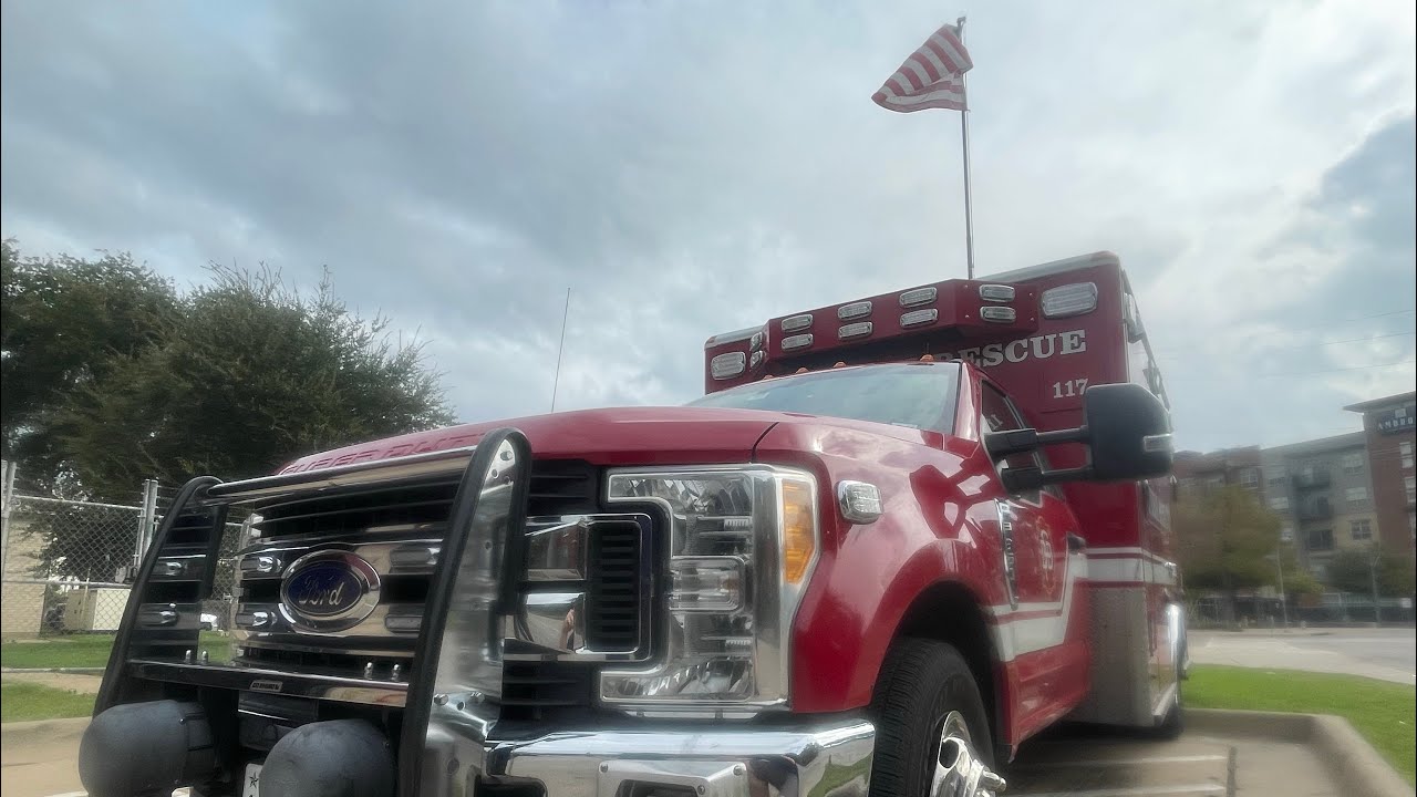 Dallas Fire Rescue: Rescue 78 Responding - YouTube