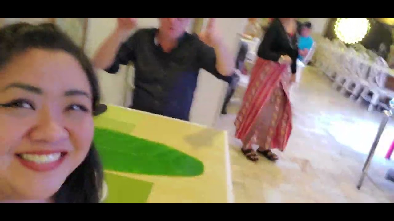 The Singing Cooks and Waiters - YouTube