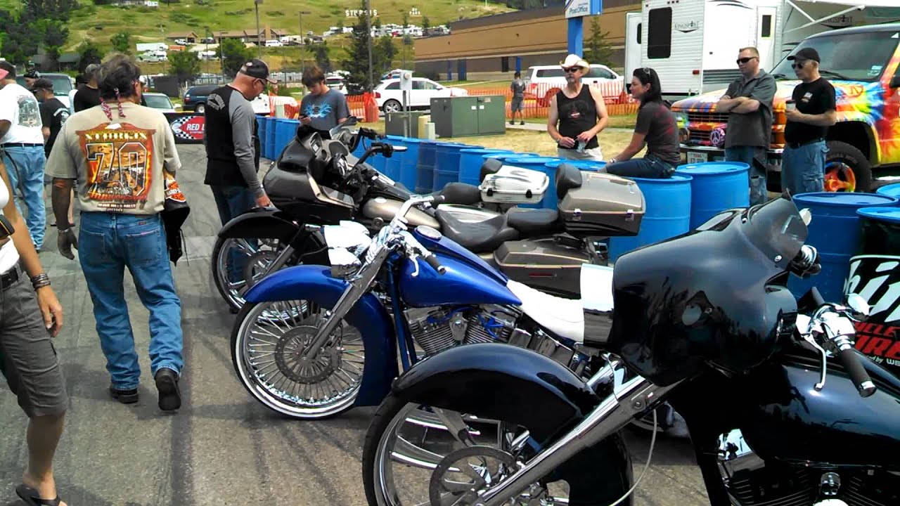 The Ultimate Bagger Competition - YouTube