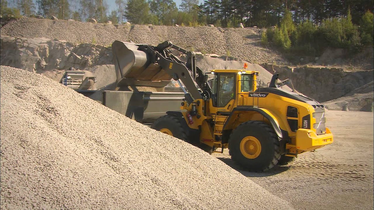 Volvo L150H-L220H Wheel Loaders promotional video - YouTube
