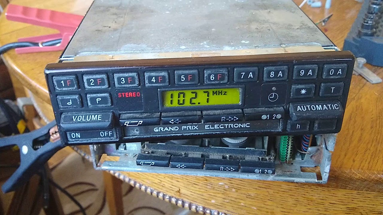 Becker 612 - YouTube