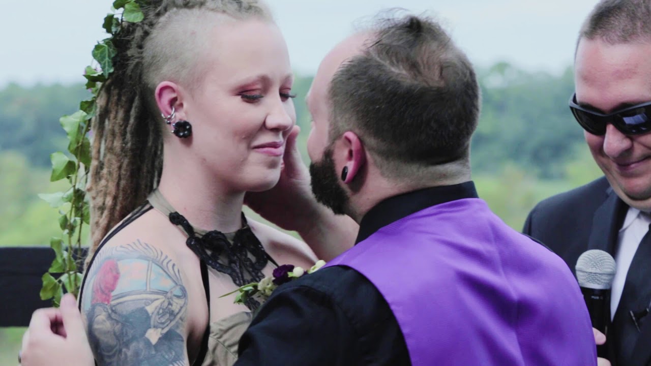 Julia & Jesse 09-14-2019 - Love at first sight? - YouTube