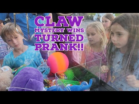 Mcfour & Mcfive circus 🎪 claw challenge returns!! - YouTube