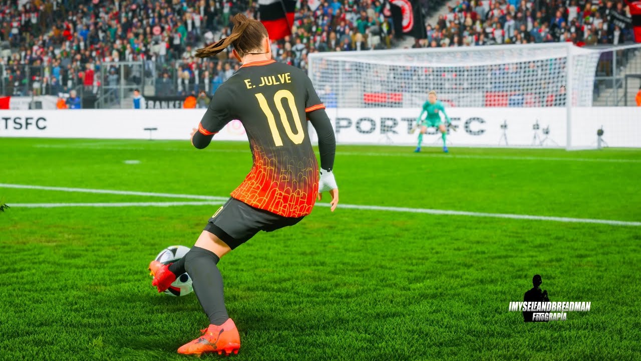 NEW SIGNING ELENA JULVE NETS A BRACE ON HER DEBUT | EA FC 25 Create A ...