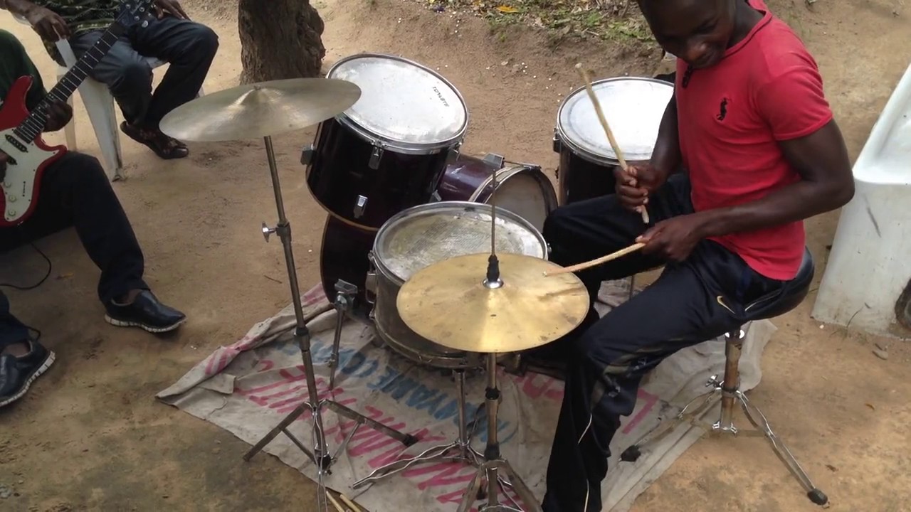 Sungura Style Drumming - YouTube