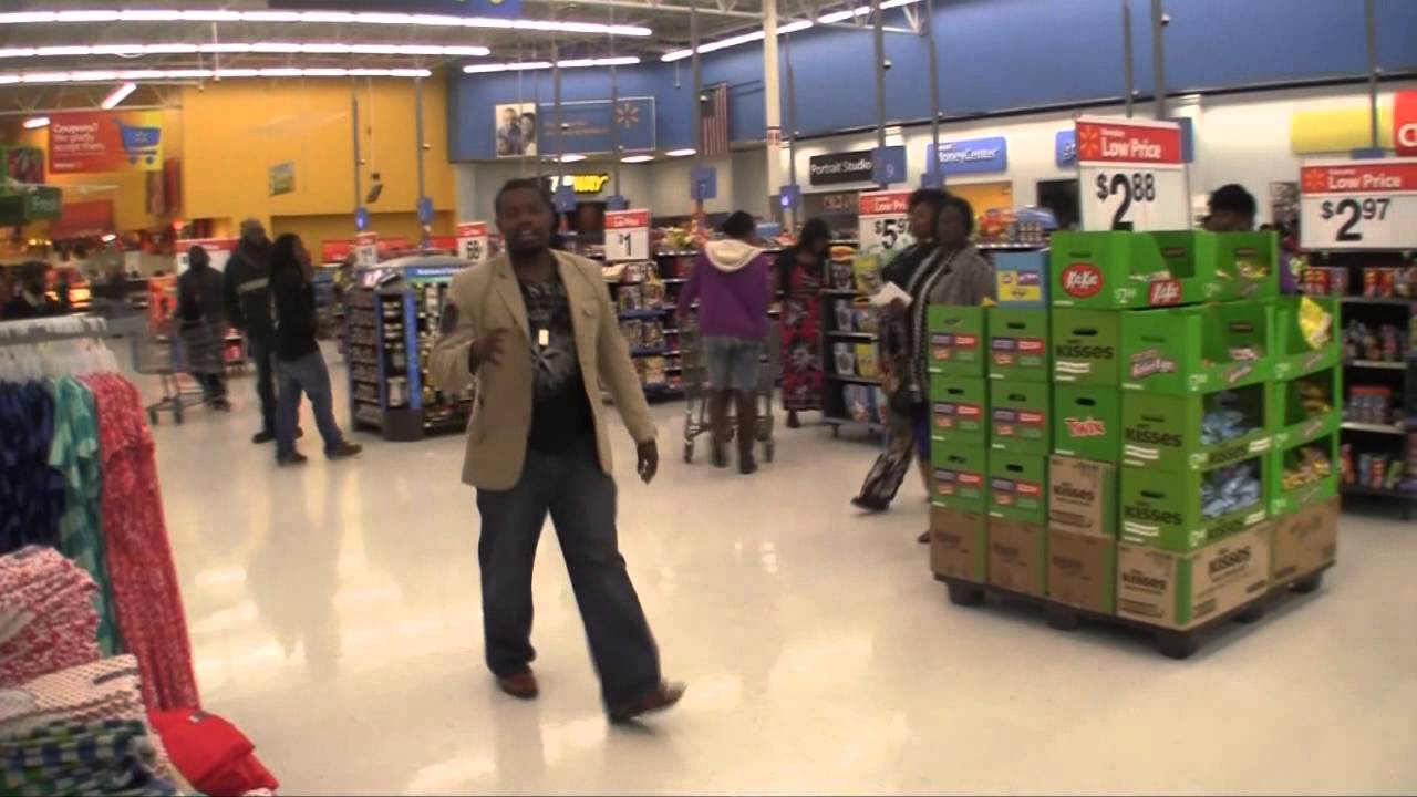 Choir Flash Mob in Wal-Mart - YouTube