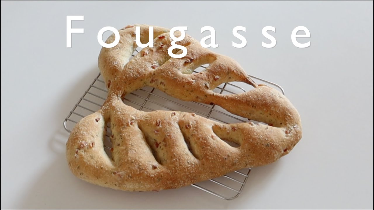 松软美味的普罗旺斯香草面包｜好看又好吃｜咸香口｜How to make fluffy and delicious fougasse - YouTube