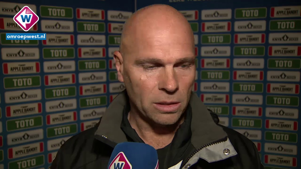 FC Lisse-coach Robbert de Ruiter na penaltyreeks tegen HSV Hoek - YouTube