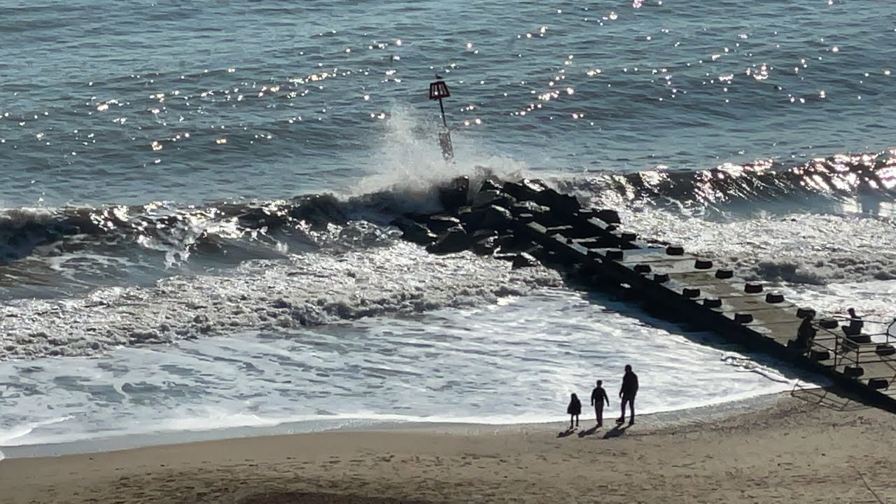 iPhone 12 Pro Extreme Zoom Test Video - YouTube