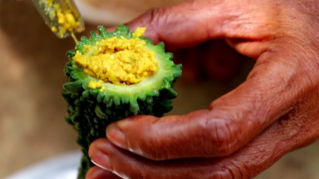 Old Style Bitter Gourd Recipe By Grandmother | VIllage Style Karela ...