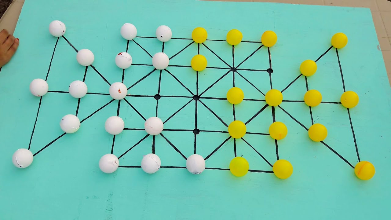 Bead 16 Board Game (Sholo Guti) - Thrilling 2 Players Game Session ...